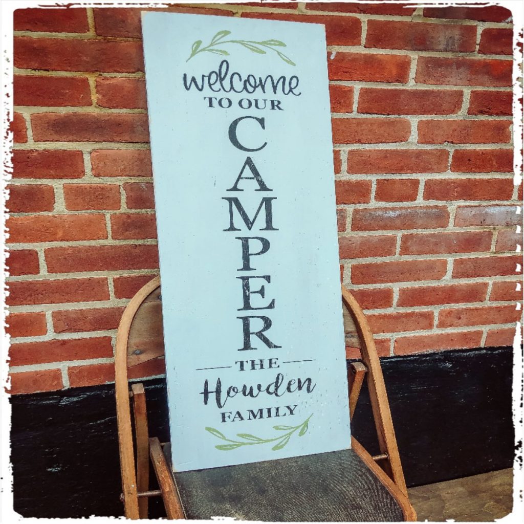 Wooden Signs – The Crafty Nest DIY